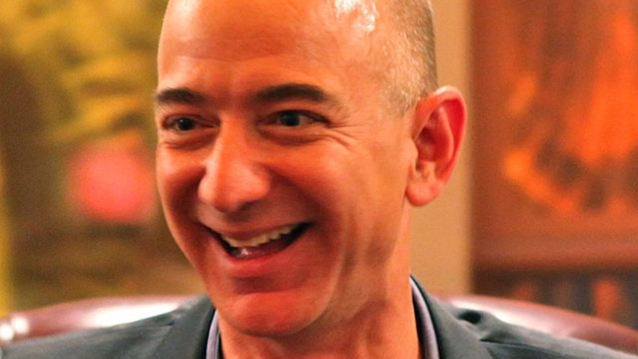 Amazon disintegra Temu e Shein | Arriva in Italia il MAXI STORE, qui ...